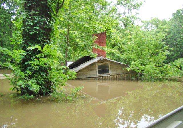 Hackney shares flood photos - Bassmaster