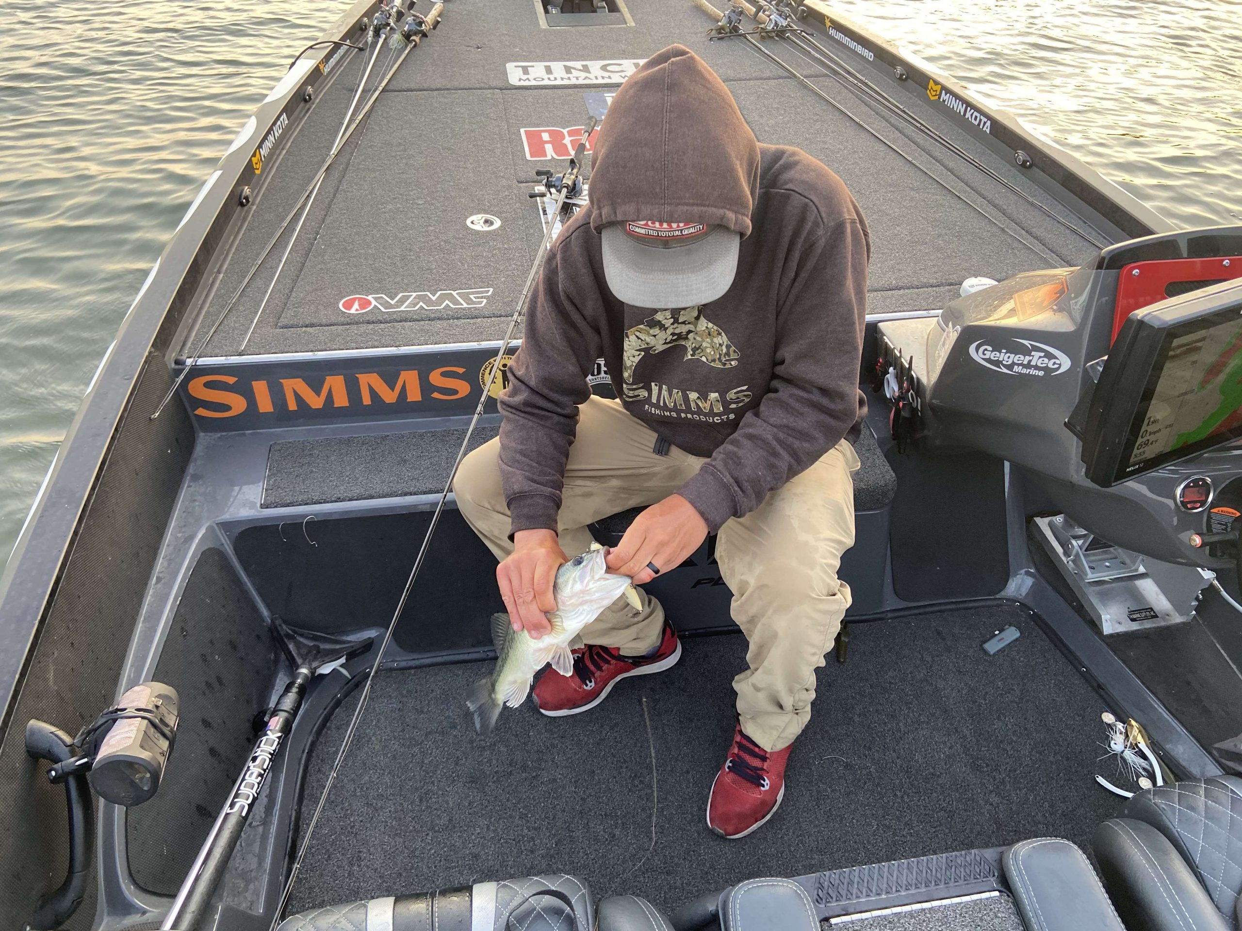 Seth Feider morning update - Bassmaster